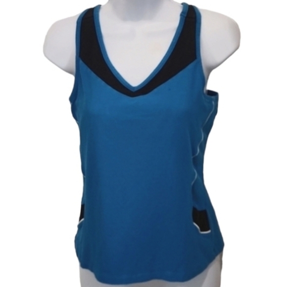 bcg | Tops | Bcg Workout Razor Back Tank Built In Shelf Bra Sports Bra ...